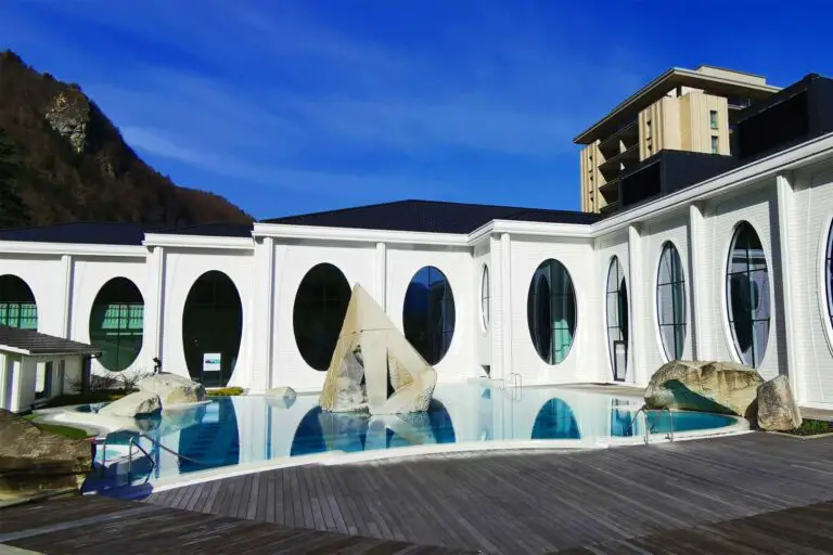 Bad Ragaz: TOP 8 Ausflugsziele & Sehenswürdigkeiten | Schweiz