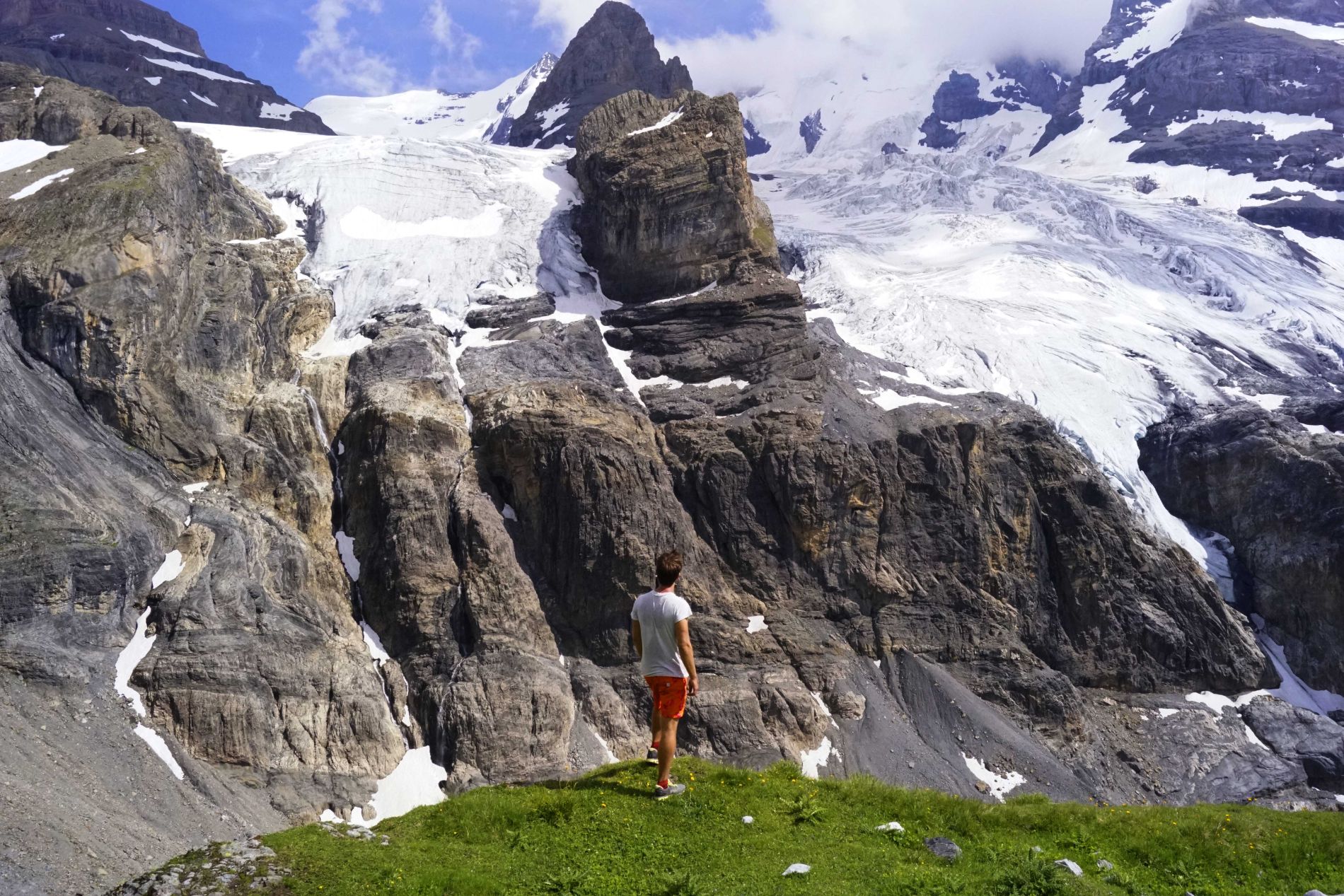Lake Oeschinen Hike - A Natural Wonder in the Swiss Alps