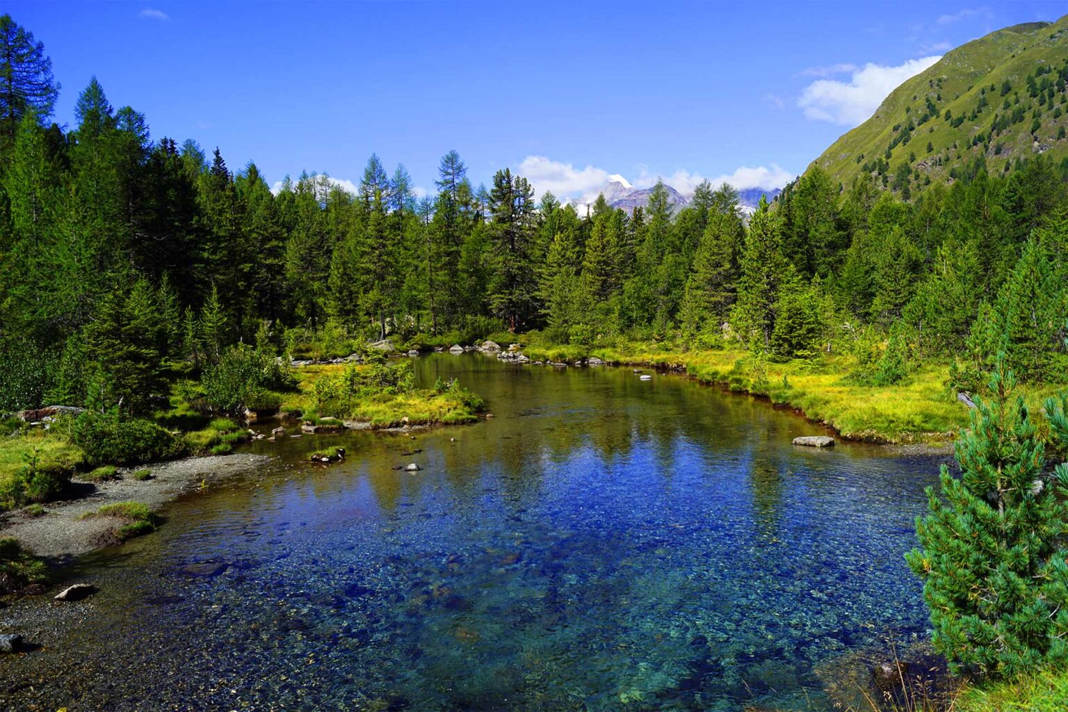 Lagh da Saoseo Hike: A hidden place in the Grison Alps