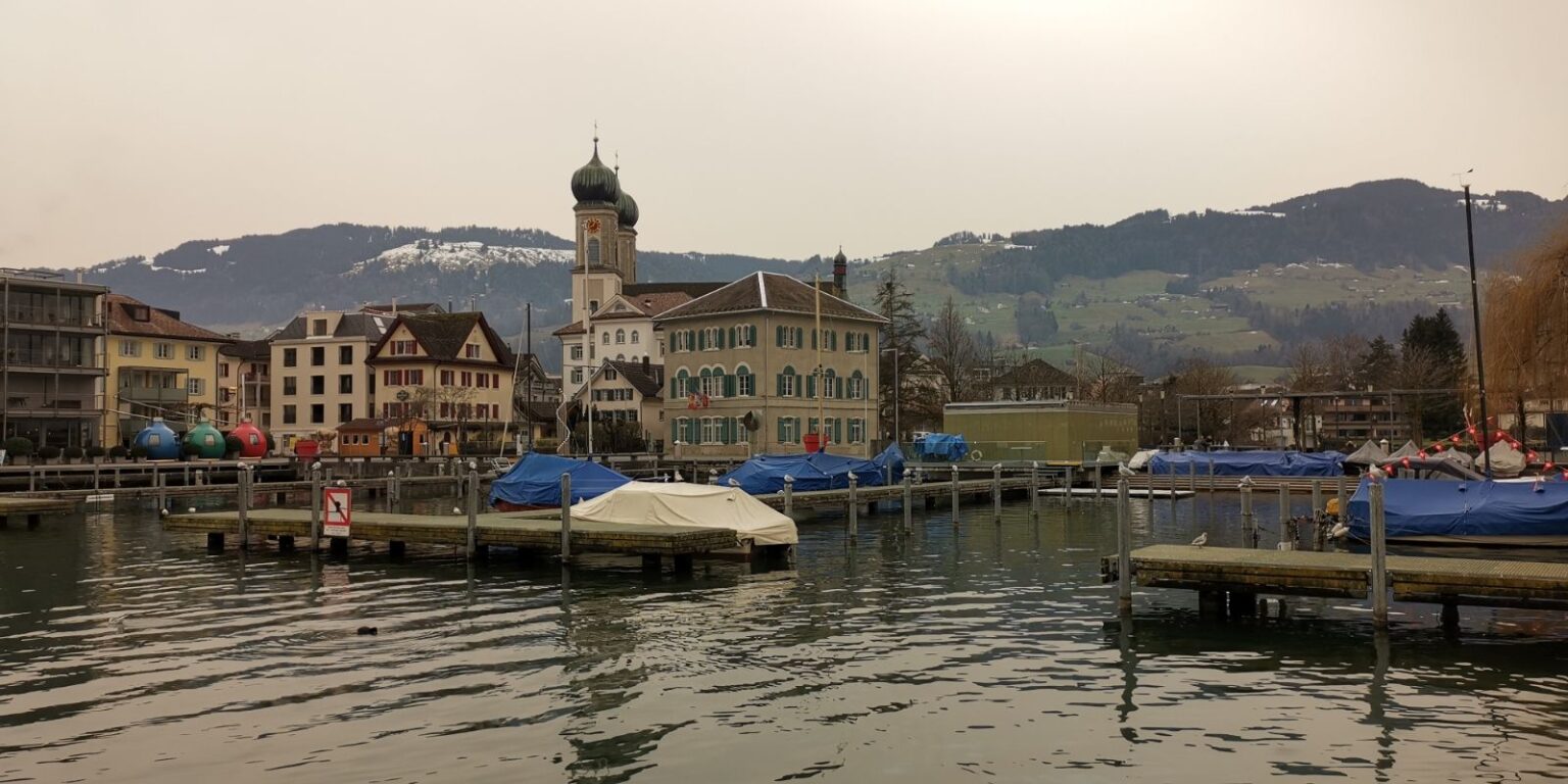 Lake Zurich: The 10 BEST PLACES to VISIT & ENJOY