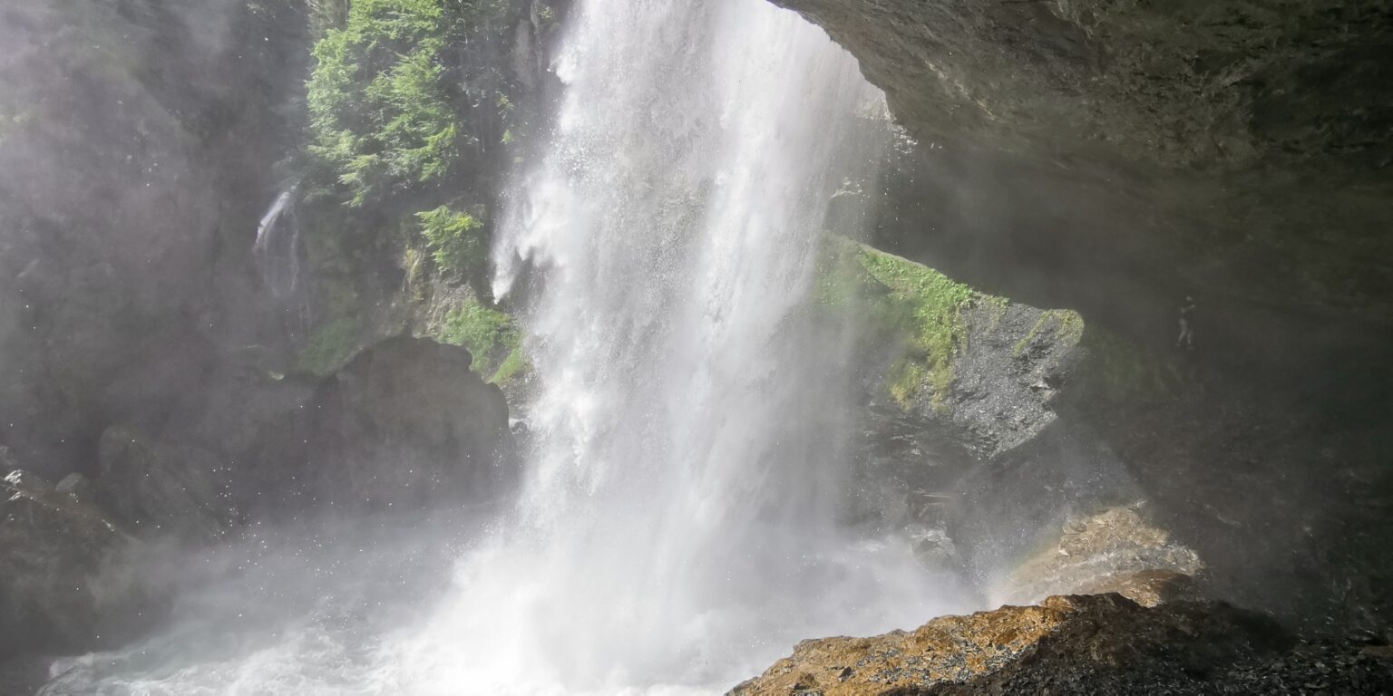 Glarona: I 8 POSTI PIÙ BELLI da visitare - Switzerland by Locals