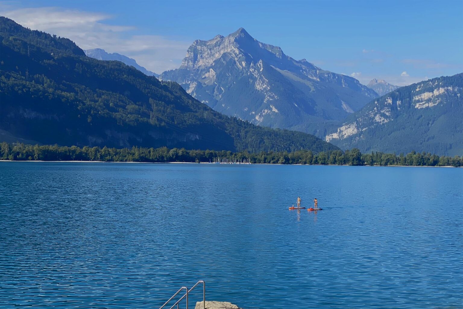 Die 14 schönsten Stand-Up-Paddling-Seen der Schweiz (SUP)