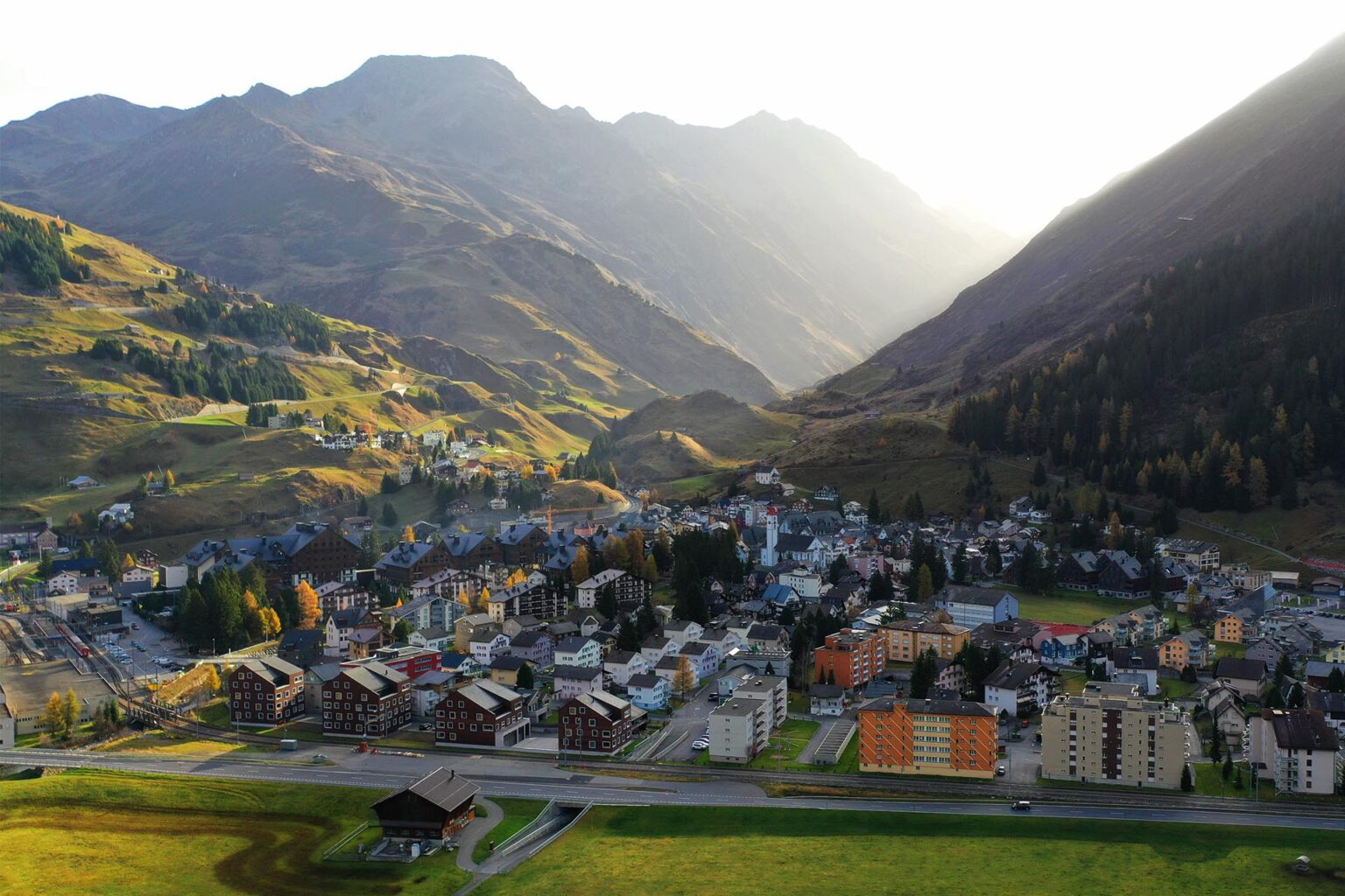 Andermatt - 14 Meilleurs endroits à visiter et Randonnées à faire ... Andermatt - 14 Meilleurs endroits à visiter et Randonnées à faire ...