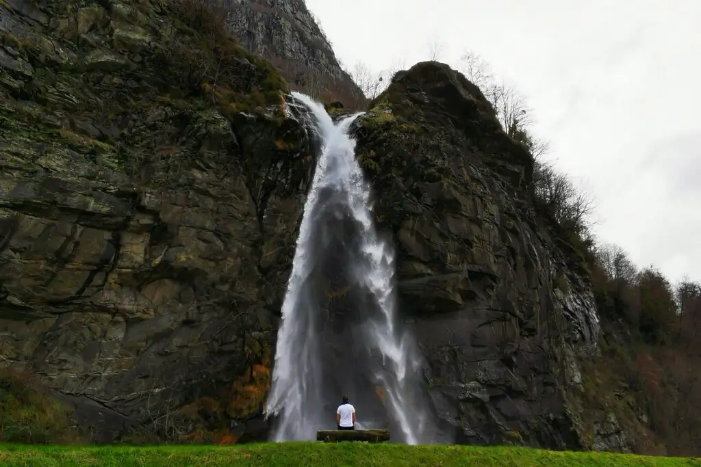 31 most beautiful waterfalls in Switzerland to visit 2023
