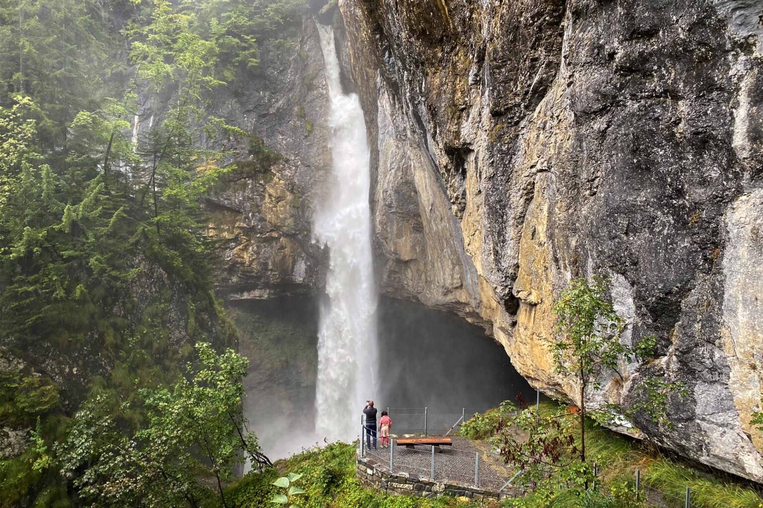 31 most beautiful waterfalls in Switzerland to visit 2023